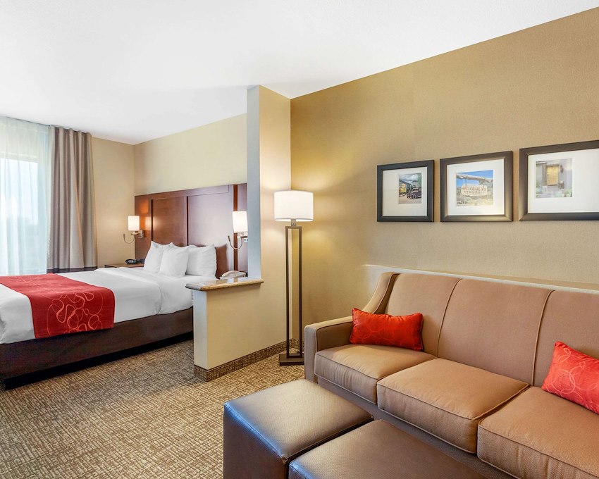 Hotel in Glendale AZ | Comfort Suites Glendale